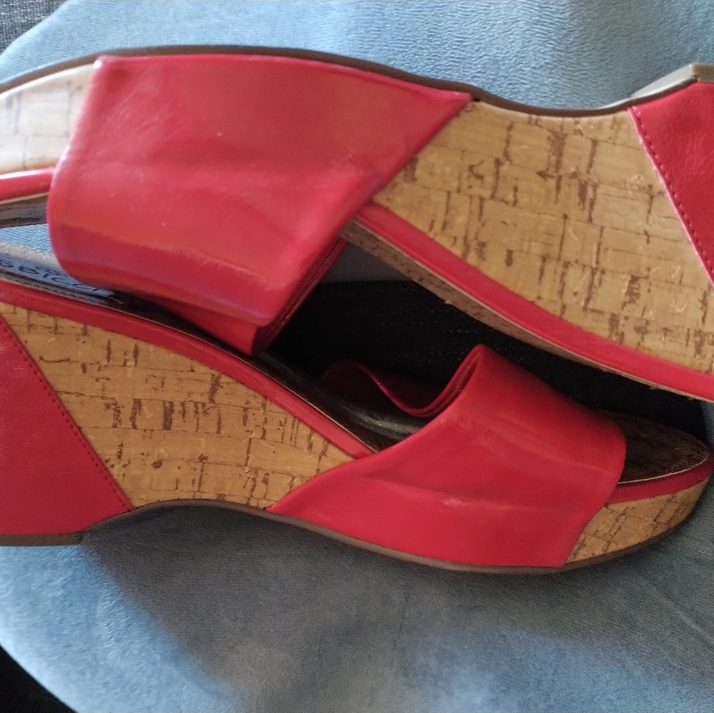 Red Cork Sandals - Gem